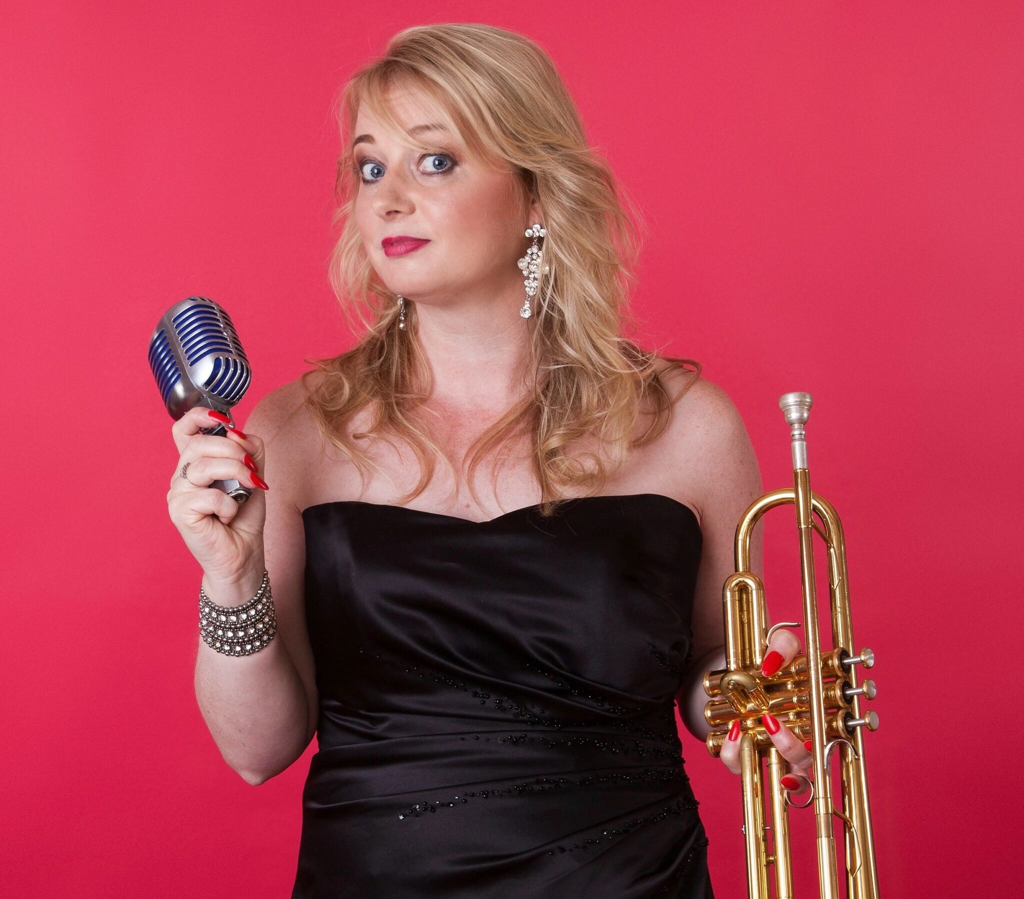 There will be much-loved, big band festive music at the club in ...